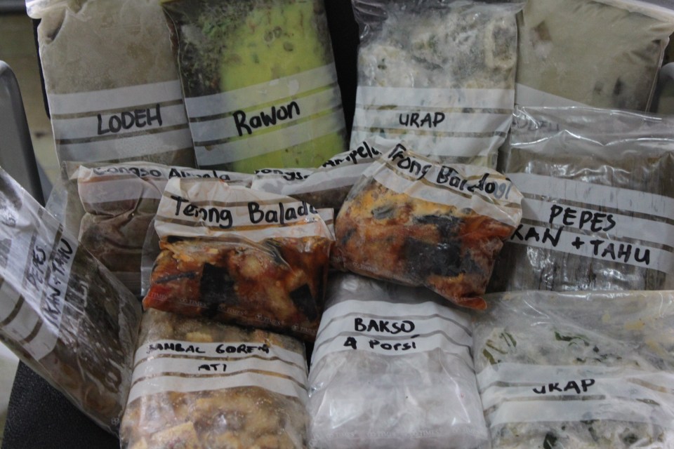 Precooked Frozen Food/Makanan Beku Matang: Bersusah-susah dahulu ...